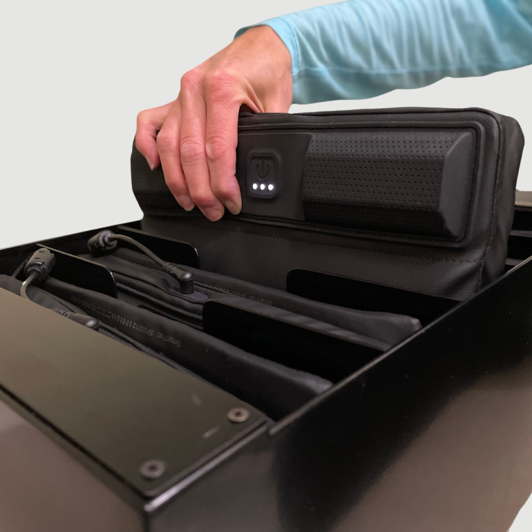 SpaceStation | SmartPad Charging Hub – XOTHRM